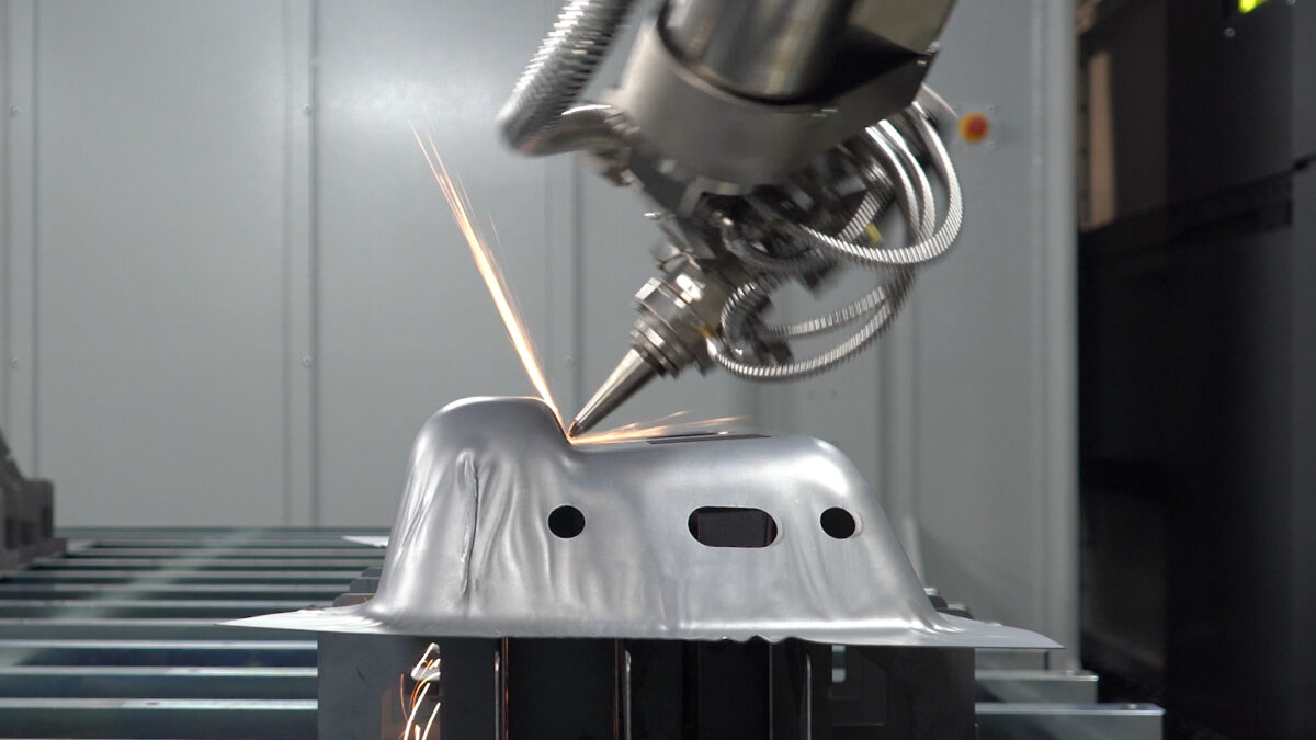 Introducing the New Mitsubishi FV Five-Axis Fiber Laser - MC Machinery